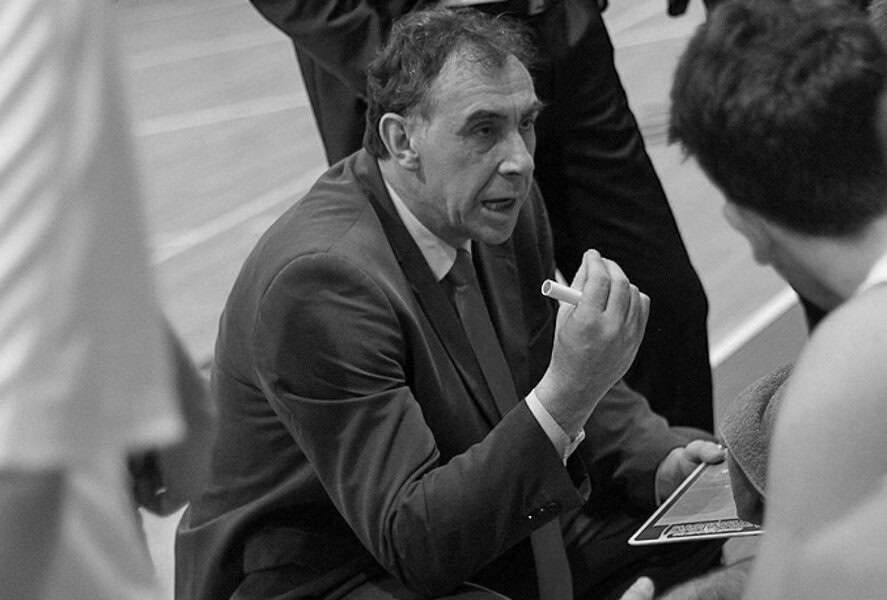 Tužna vijest: Umro je Senad Muminović - Sene, legendarni košarkaš i ...